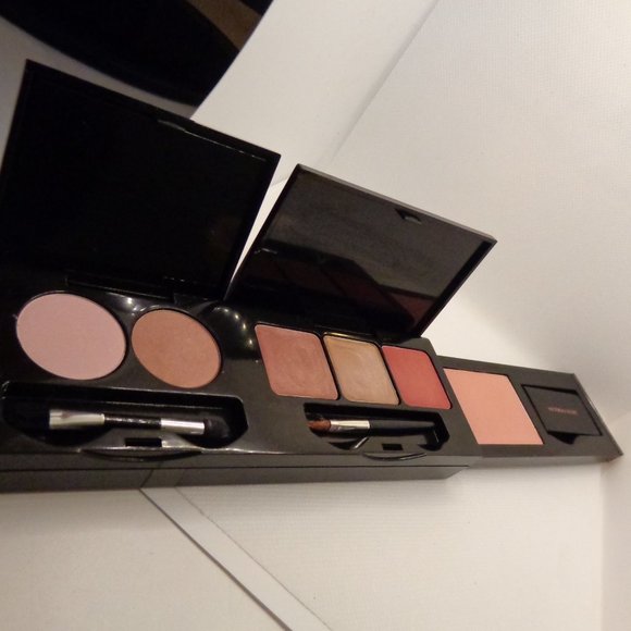 Victoria's Secret | Other | Victorias Secret Color In Bloom Pink ...